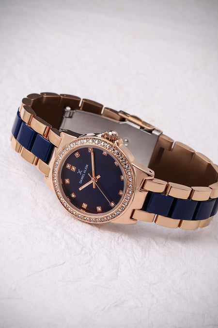 Women – Daniel Klein